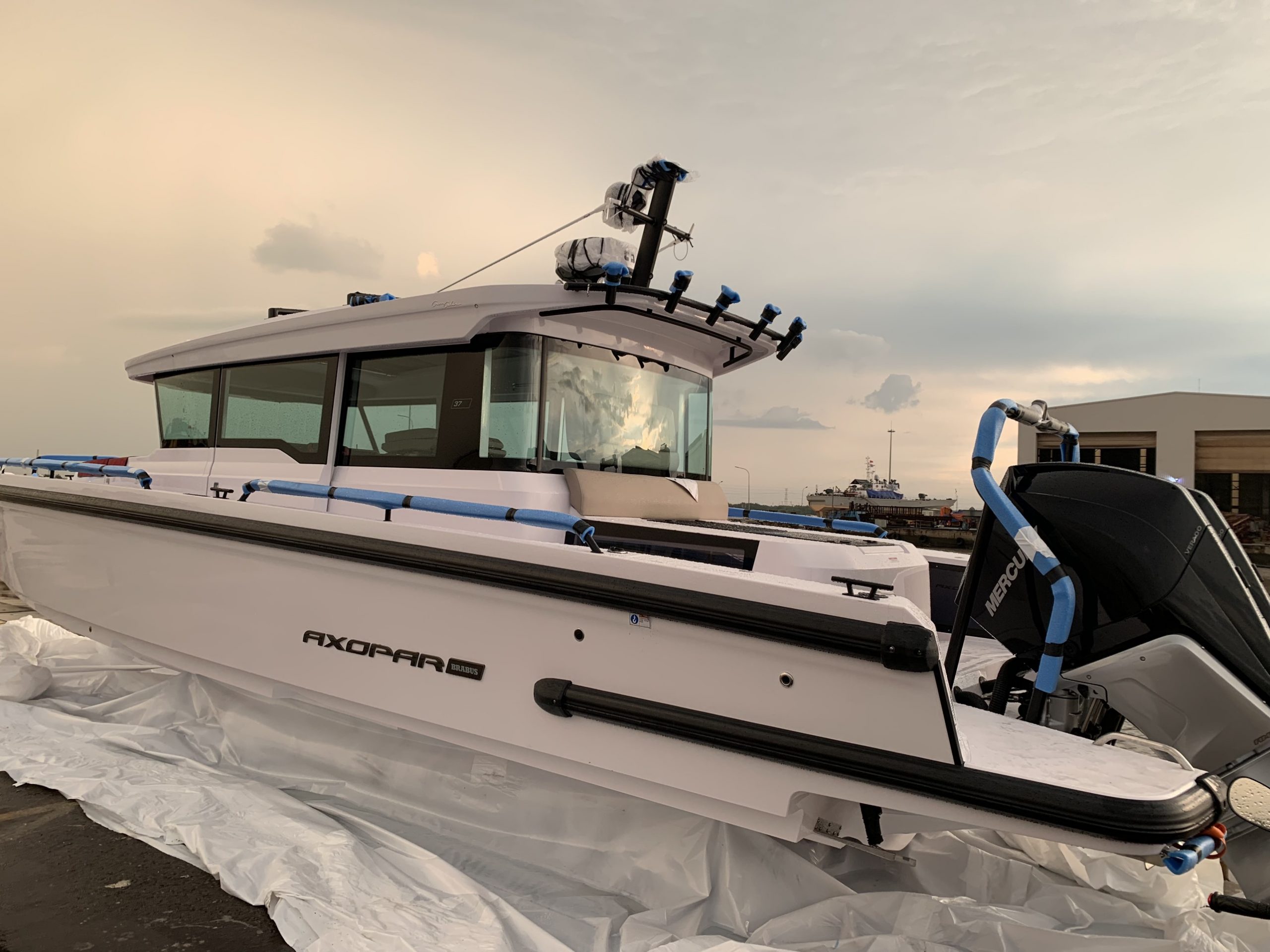 Bàn Giao Du Thuyền Axopar Thứ 2 Cho Khách Hàng Tại TPHCM - Dream Marine